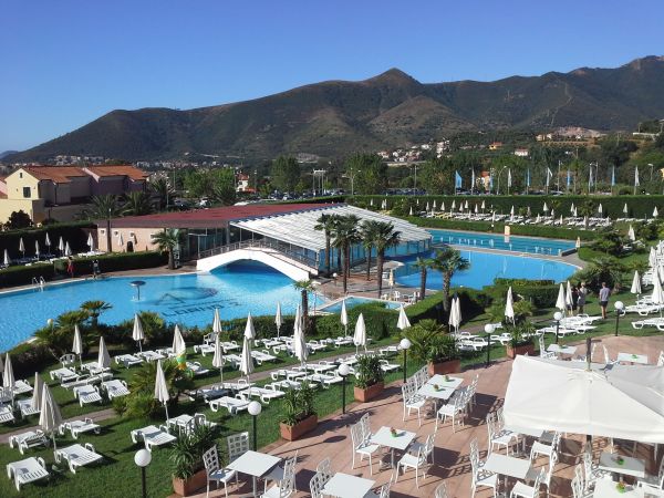 Hotel Loano 2 Village a Loano - Riviera delle Palme, Liguria | Offerte ...