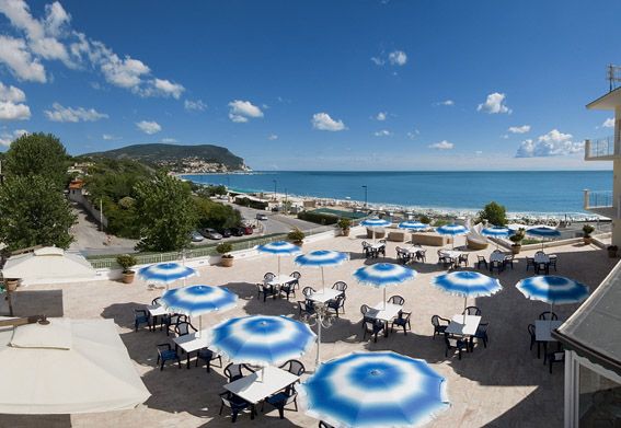 Hotel Numana Palace a Numana, Marche | Offerte Villaggi